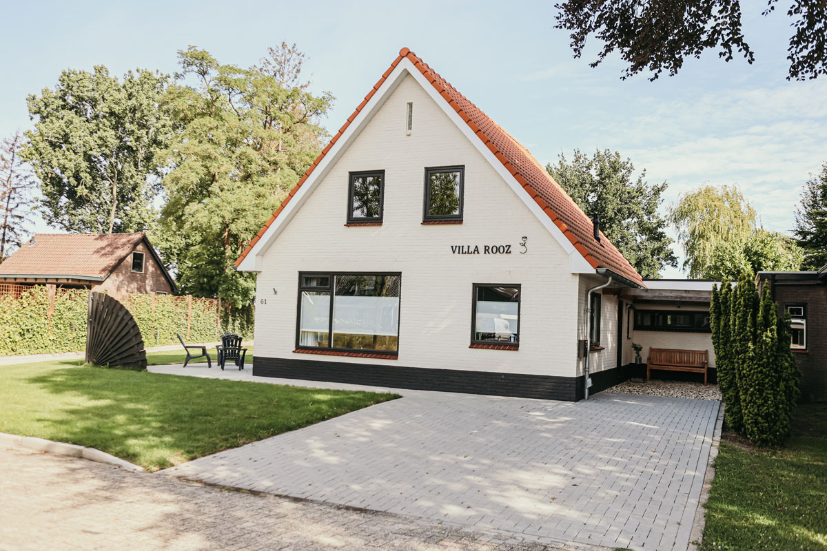 Villa Rooz - Gewoon genieten - Bed & Breakfast de Krim
